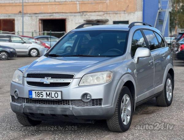 Chevrolet Captiva 2008 in Narva, with an engine capacity of 2.40 L and mileage of 246 thousand km for 1500 €, photo 1 on AUTOMOTO.COM.LV