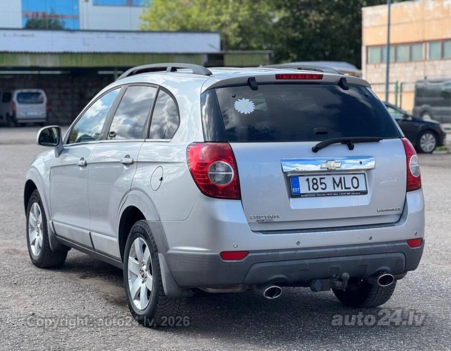 Chevrolet Captiva 2008 in Narva, with an engine capacity of 2.40 L and mileage of 246 thousand km for 1500 €, photo 5 on AUTOMOTO.COM.LV