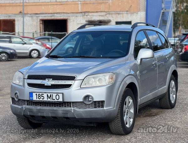Chevrolet Captiva 2008 in Narva, with an engine capacity of 2.40 L and mileage of 246 thousand km for 1500 €, photo 1 on AUTOMOTO.COM.LV