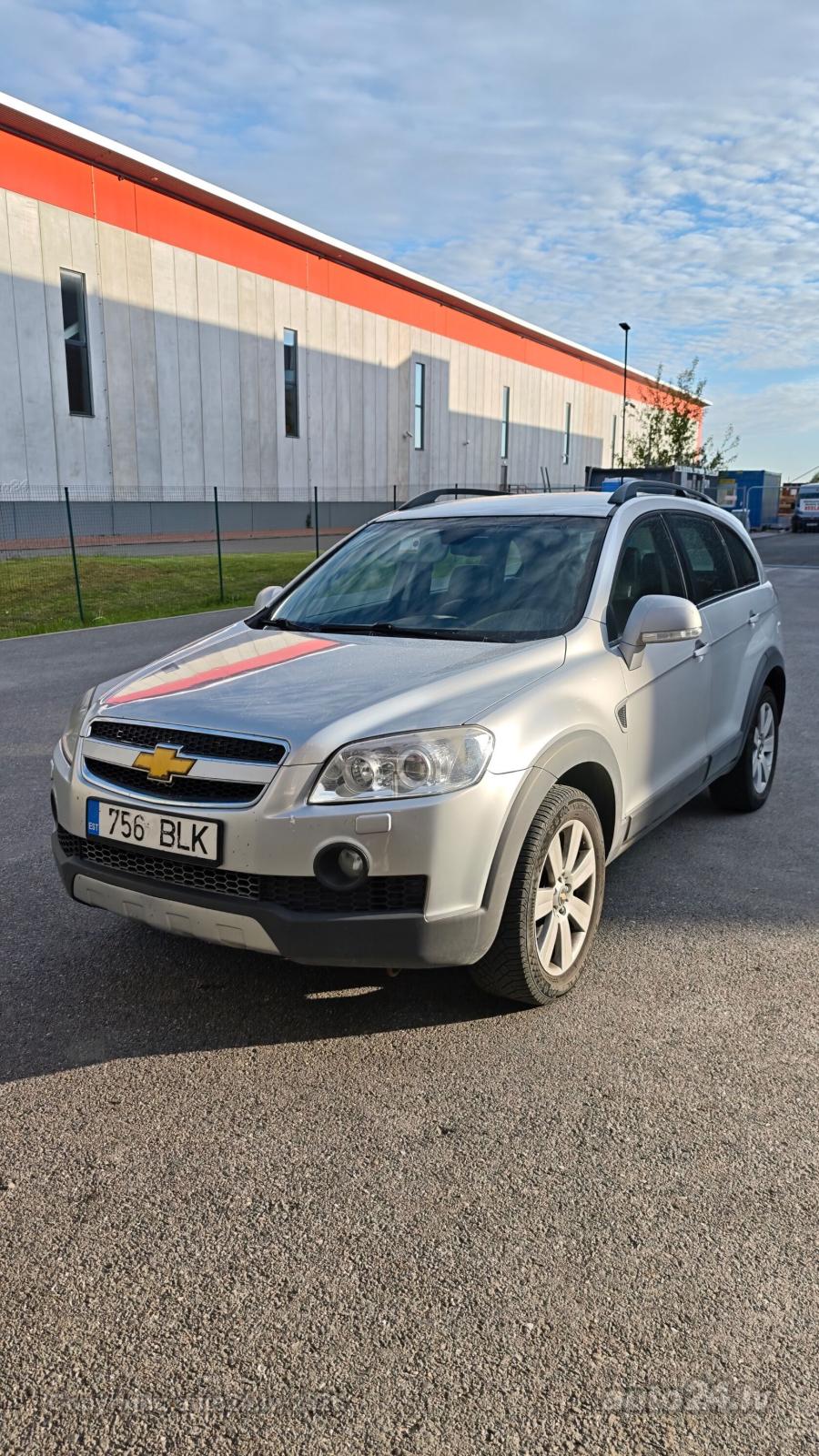Chevrolet Captiva 2009 Tallina, ar dzinēja tilpumu 2.00 L un nobraukumu 296 tūkst. km par 1999 €, foto 1 vietnē AUTOMOTO.COM.LV