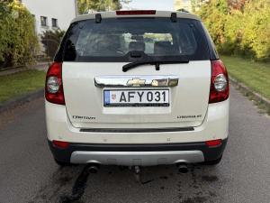 Balts Chevrolet Captiva 2009 Viļņa, ar dzinēja tilpumu 1.99 L un nobraukumu 241 tūkst. km par 3150 €, foto 5 vietnē AUTOMOTO.COM.LV