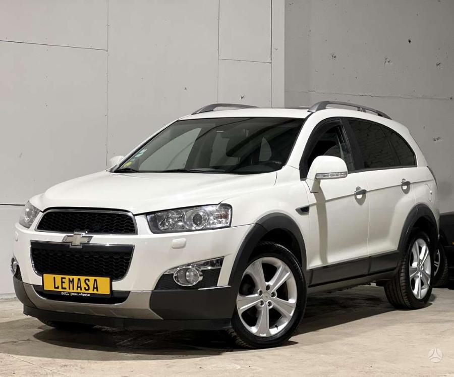 Balts Chevrolet Captiva 2011 Klaipėda, ar dzinēja tilpumu 2.23 L un nobraukumu 168 tūkst. km par 5999 €, foto 4 vietnē AUTOMOTO.COM.LV