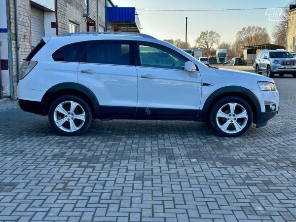 Balts Chevrolet Captiva 2011 Kretinga, ar dzinēja tilpumu 2.20 L un nobraukumu 336 tūkst. km par 5999 €, foto 5 vietnē AUTOMOTO.COM.LV