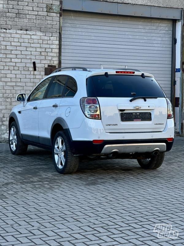 Balts Chevrolet Captiva 2011 Kretinga, ar dzinēja tilpumu 2.20 L un nobraukumu 336 tūkst. km par 5999 €, foto 6 vietnē AUTOMOTO.COM.LV