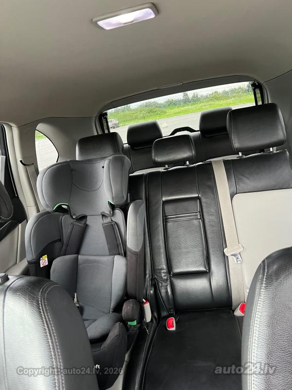 Balts Chevrolet Captiva 2011 Paide, ar dzinēja tilpumu 2.20 L un nobraukumu 0 tūkst. km par 4500 €, foto 8 vietnē AUTOMOTO.COM.LV