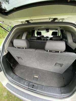 Balts Chevrolet Captiva 2011 Kupiškis, ar dzinēja tilpumu 2.38 L un nobraukumu 204 tūkst. km par 3500 €, foto 9 vietnē AUTOMOTO.COM.LV