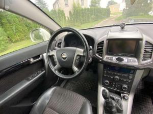 Balts Chevrolet Captiva 2011 Kupiškis, ar dzinēja tilpumu 2.38 L un nobraukumu 204 tūkst. km par 3500 €, foto 16 vietnē AUTOMOTO.COM.LV