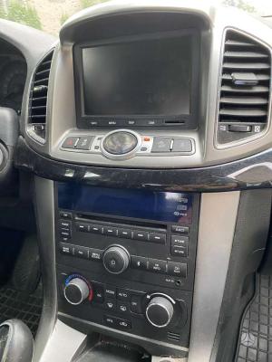 Balts Chevrolet Captiva 2011 Kupiškis, ar dzinēja tilpumu 2.38 L un nobraukumu 204 tūkst. km par 3500 €, foto 24 vietnē AUTOMOTO.COM.LV