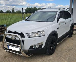 Balts Chevrolet Captiva 2011 Kauņa, ar dzinēja tilpumu 2.20 L un nobraukumu 229 tūkst. km par 5500 €, foto 3 vietnē AUTOMOTO.COM.LV
