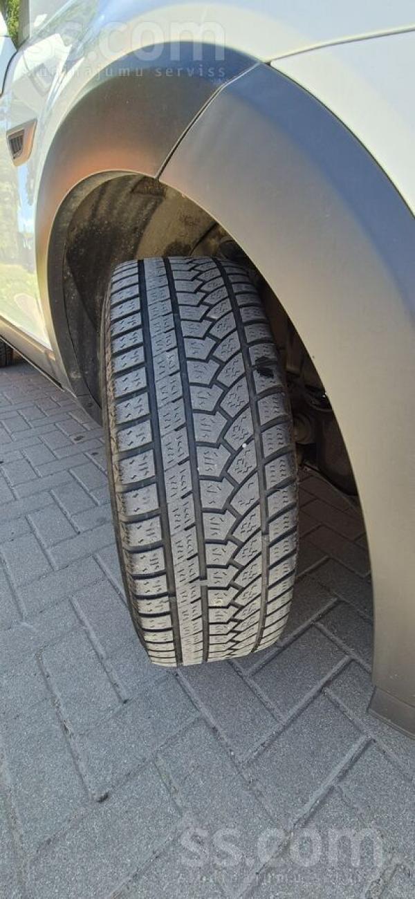 Balts Chevrolet Captiva 2011 Jelgava, ar dzinēja tilpumu 2.20 L un nobraukumu 247 tūkst. km par 3900 €, foto 10 vietnē AUTOMOTO.COM.LV