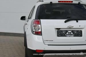White Chevrolet Captiva 2011 in Kretinga, with an engine capacity of 2.20 L and mileage of 230 thousand km for 6299 €, photo 12 on AUTOMOTO.COM.LV