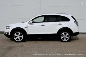 White Chevrolet Captiva 2011 in Kretinga, with an engine capacity of 2.20 L and mileage of 230 thousand km for 6299 €, photo 15 on AUTOMOTO.COM.LV