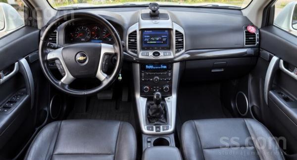 Шевроле Каптива 2011 в Даугавпилс на AUTOMOTO.COM.LV Белый Шевроле Каптива 2011 в Даугавпилс, объемом двигателя 2.20 л и пробегом 260 тыс. км за 5990 €, фото 6 на AUTOMOTO.COM.LV