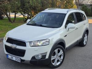 Balts Chevrolet Captiva 2011 Šilutė, ar dzinēja tilpumu 2.20 L un nobraukumu 281 tūkst. km par 4500 €, foto  vietnē AUTOMOTO.COM.LV