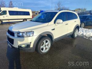 Balts Chevrolet Captiva 2012 Daugavpils, ar dzinēja tilpumu 2.20 L un nobraukumu 185 tūkst. km par 6200 €, foto 5 vietnē AUTOMOTO.COM.LV