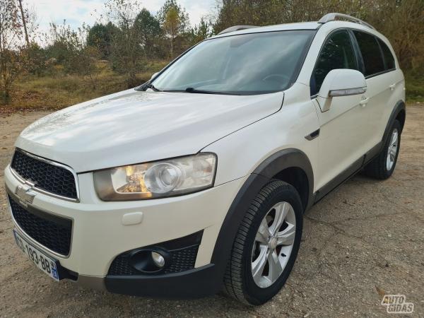 Balts Chevrolet Captiva 2012 Utena, ar dzinēja tilpumu 2.20 L un nobraukumu 252 tūkst. km par 4950 €, foto 3 vietnē AUTOMOTO.COM.LV