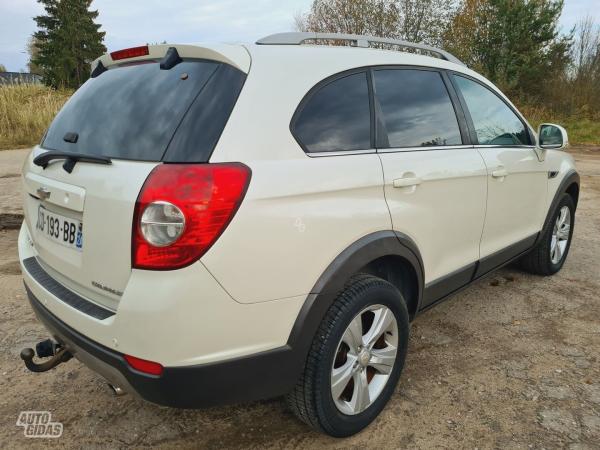 Balts Chevrolet Captiva 2012 Utena, ar dzinēja tilpumu 2.20 L un nobraukumu 252 tūkst. km par 4950 €, foto 7 vietnē AUTOMOTO.COM.LV