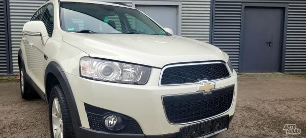 Balts Chevrolet Captiva 2012 Kretinga, ar dzinēja tilpumu 2.40 L un nobraukumu 157 tūkst. km par 5250 €, foto 3 vietnē AUTOMOTO.COM.LV