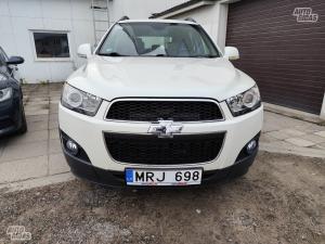 White Chevrolet Captiva 2012 in Vilnius, with an engine capacity of 2.20 L and mileage of 155 thousand km for 5950 €, photo 2 on AUTOMOTO.COM.LV