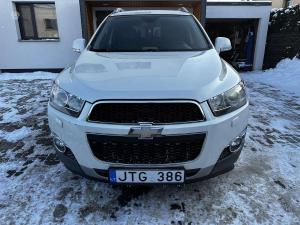 White Chevrolet Captiva 2012 in Kaunas, with an engine capacity of 2.20 L and mileage of 183 thousand km for 5250 €, photo 2 on AUTOMOTO.COM.LV