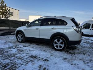 White Chevrolet Captiva 2012 in Kaunas, with an engine capacity of 2.20 L and mileage of 183 thousand km for 5250 €, photo 6 on AUTOMOTO.COM.LV