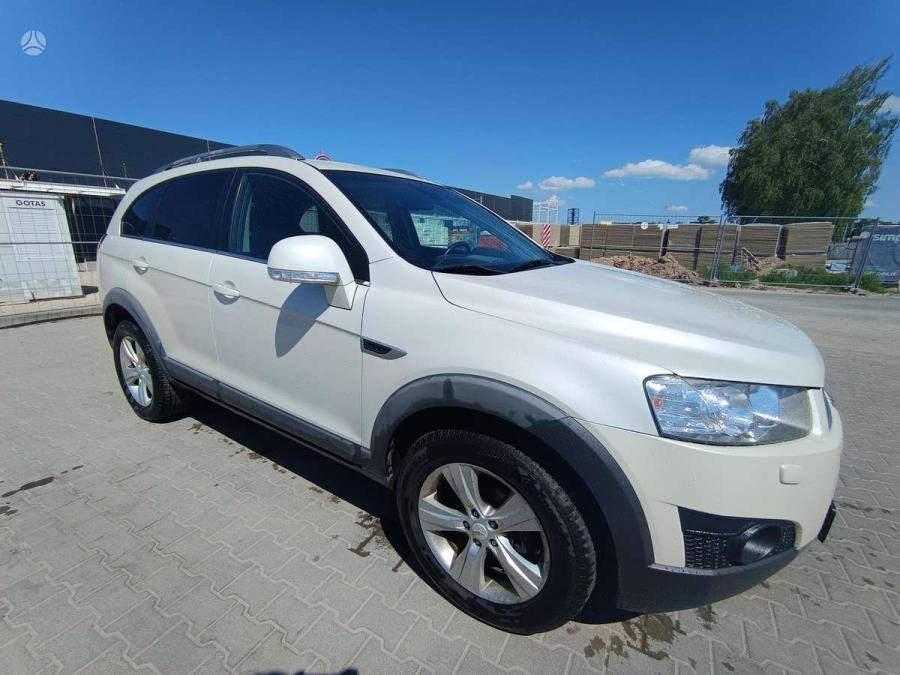Balts Chevrolet Captiva 2012 Kauņa, ar dzinēja tilpumu 2.20 L un nobraukumu 240 tūkst. km par 3600 €, foto 7 vietnē AUTOMOTO.COM.LV
