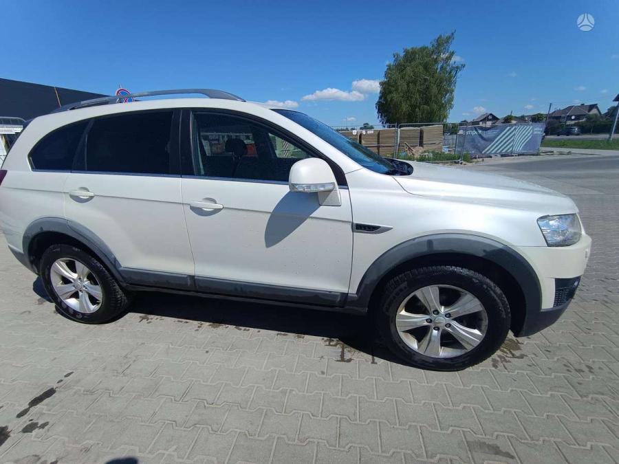 Balts Chevrolet Captiva 2012 Kauņa, ar dzinēja tilpumu 2.20 L un nobraukumu 240 tūkst. km par 3600 €, foto 8 vietnē AUTOMOTO.COM.LV