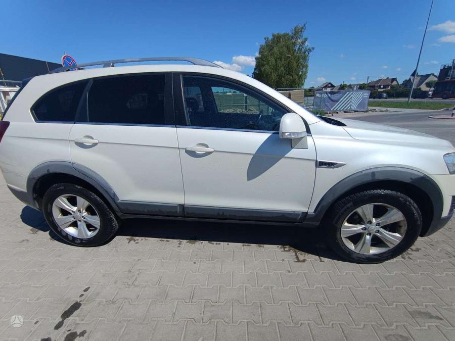 Balts Chevrolet Captiva 2012 Kauņa, ar dzinēja tilpumu 2.20 L un nobraukumu 240 tūkst. km par 3600 €, foto 9 vietnē AUTOMOTO.COM.LV