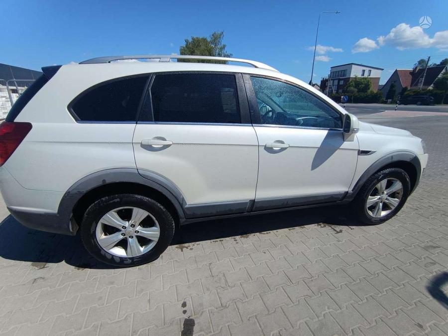 Balts Chevrolet Captiva 2012 Kauņa, ar dzinēja tilpumu 2.20 L un nobraukumu 240 tūkst. km par 3600 €, foto 10 vietnē AUTOMOTO.COM.LV