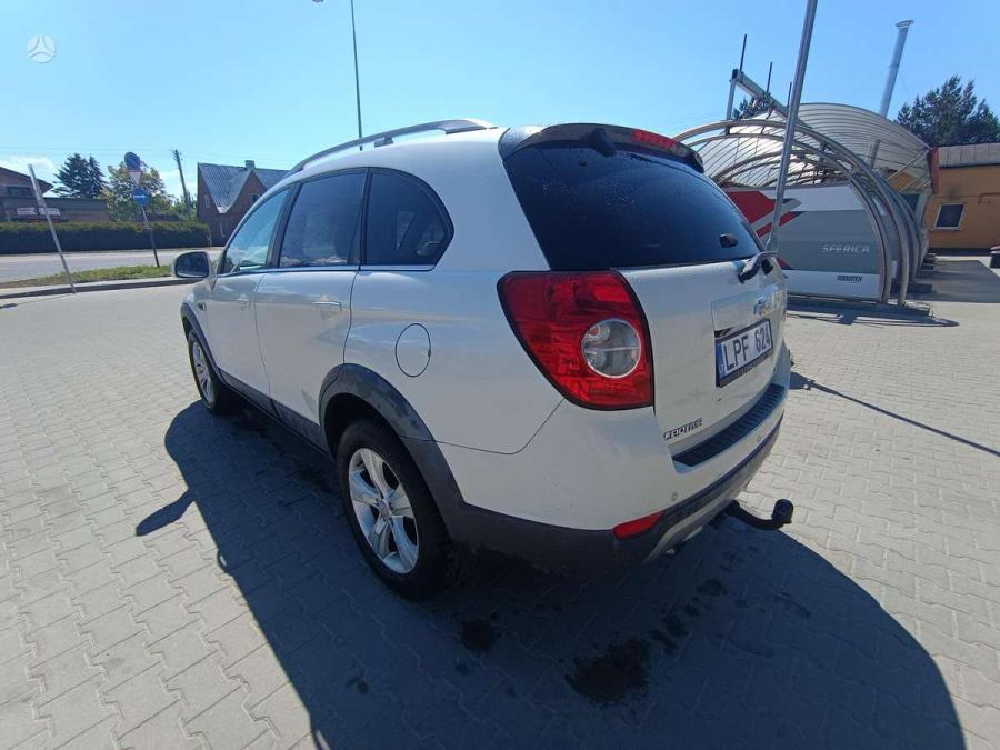 Balts Chevrolet Captiva 2012 Kauņa, ar dzinēja tilpumu 2.20 L un nobraukumu 240 tūkst. km par 3600 €, foto 19 vietnē AUTOMOTO.COM.LV