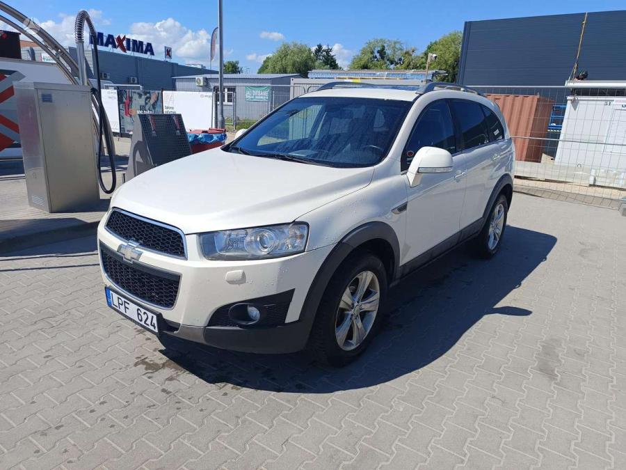 Balts Chevrolet Captiva 2012 Kauņa, ar dzinēja tilpumu 2.20 L un nobraukumu 240 tūkst. km par 3600 €, foto 26 vietnē AUTOMOTO.COM.LV