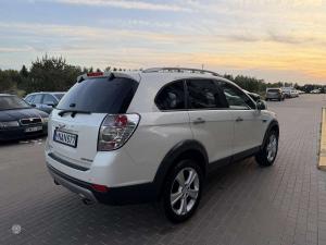 Balts Chevrolet Captiva 2012 Viļņa, ar dzinēja tilpumu 2.20 L un nobraukumu 259 tūkst. km par 4700 €, foto 6 vietnē AUTOMOTO.COM.LV