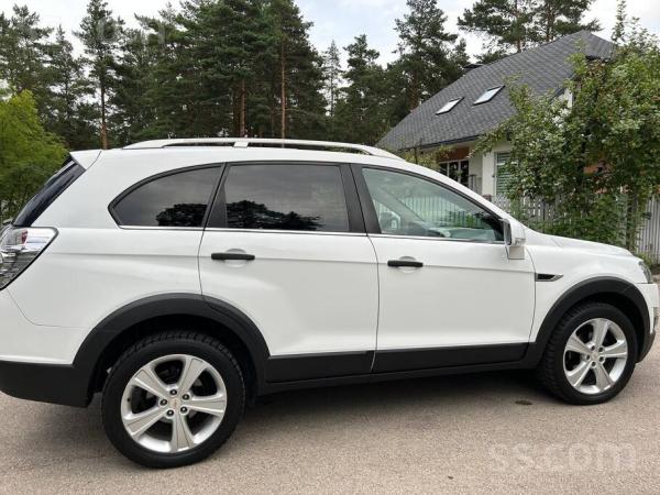 Balts Chevrolet Captiva 2012 Rīga, ar dzinēja tilpumu 2.20 L un nobraukumu 220 tūkst. km par 5590 €, foto 4 vietnē AUTOMOTO.COM.LV
