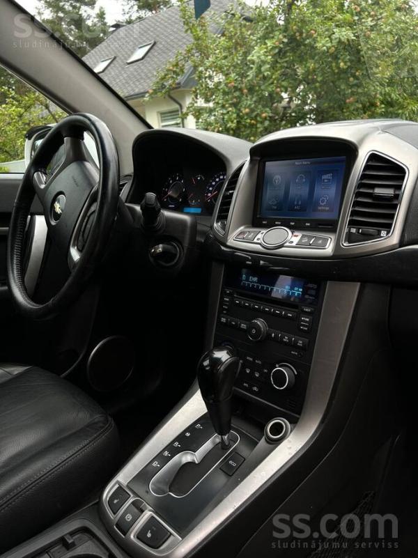 Balts Chevrolet Captiva 2012 Rīga, ar dzinēja tilpumu 2.20 L un nobraukumu 220 tūkst. km par 5590 €, foto 7 vietnē AUTOMOTO.COM.LV