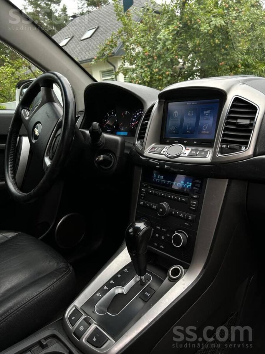 Balts Chevrolet Captiva 2012 Rīga, ar dzinēja tilpumu 2.20 L un nobraukumu 220 tūkst. km par 5590 €, foto 8 vietnē AUTOMOTO.COM.LV