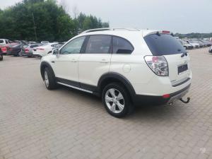 Balts Chevrolet Captiva 2012 Utena, ar dzinēja tilpumu 2.20 L un nobraukumu 297 tūkst. km par 4999 €, foto 10 vietnē AUTOMOTO.COM.LV
