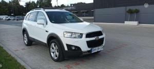 White Chevrolet Captiva 2012 in Siauliai, with an engine capacity of 2.20 L and mileage of 266 thousand km for 5350 €, photo  on AUTOMOTO.COM.LV