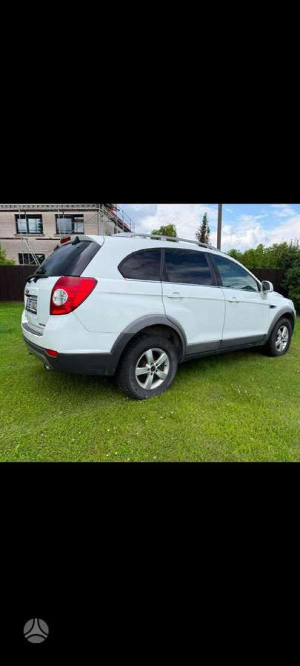 Balts Chevrolet Captiva 2012 Kauņa, ar dzinēja tilpumu 2.20 L un nobraukumu 220 tūkst. km par 3499 €, foto 5 vietnē AUTOMOTO.COM.LV
