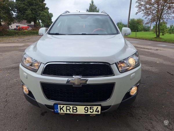 Balts Chevrolet Captiva 2012 Kelmė, ar dzinēja tilpumu 2.20 L un nobraukumu 202 tūkst. km par 4200 €, foto 4 vietnē AUTOMOTO.COM.LV