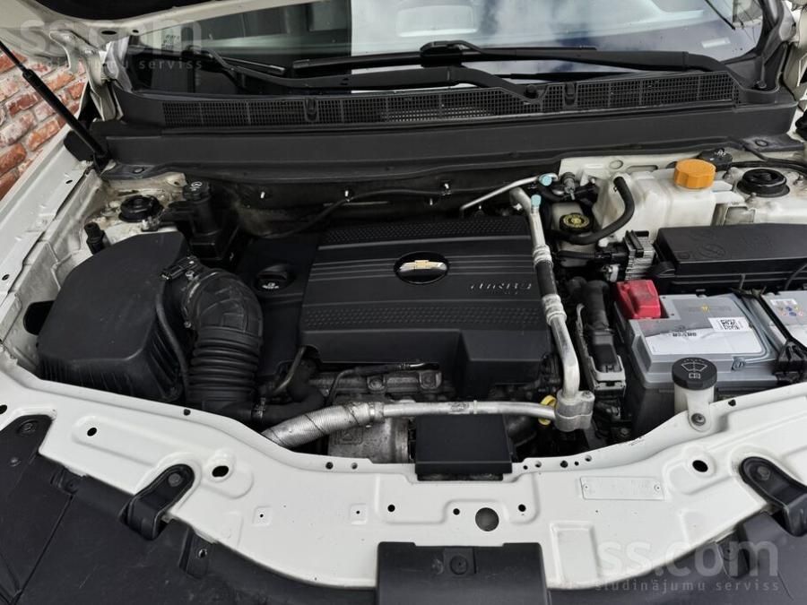 White Chevrolet Captiva 2012 in Talsi, with an engine capacity of 2.20 L and mileage of 251 thousand km for 6200 €, photo 18 on AUTOMOTO.COM.LV