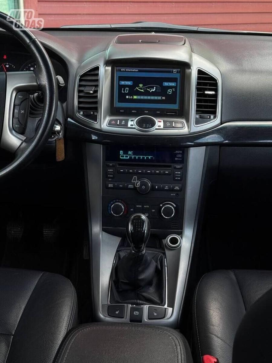 Balts Chevrolet Captiva 2012 Klaipėda, ar dzinēja tilpumu 2.20 L un nobraukumu 239 tūkst. km par 4800 €, foto 11 vietnē AUTOMOTO.COM.LV