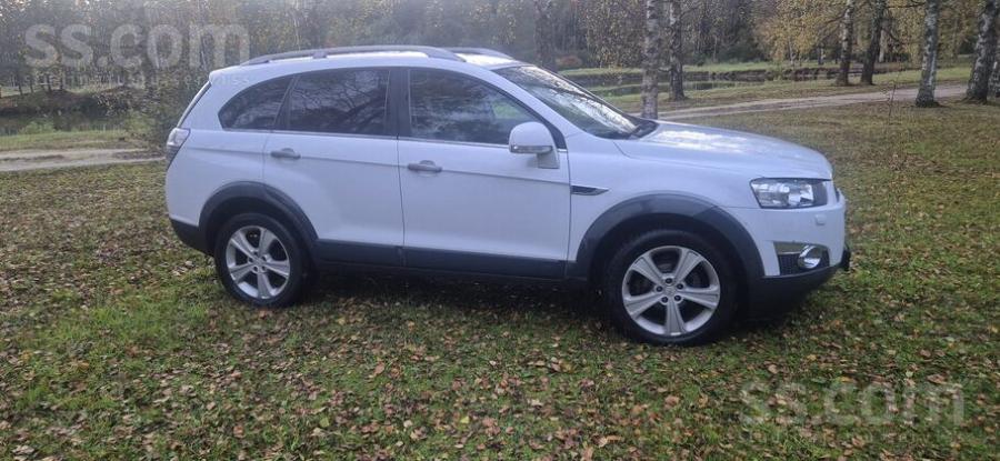 Balts Chevrolet Captiva 2012 Jelgava, ar dzinēja tilpumu 2.20 L un nobraukumu 218 tūkst. km par 4500 €, foto 3 vietnē AUTOMOTO.COM.LV