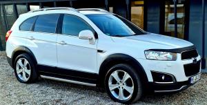 White Chevrolet Captiva 2013 in Kretinga, with an engine capacity of 2.20 L and mileage of 178 thousand km for 7699 €, photo 8 on AUTOMOTO.COM.LV