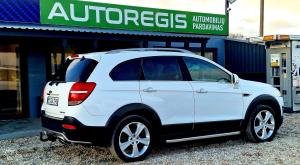 White Chevrolet Captiva 2013 in Kretinga, with an engine capacity of 2.20 L and mileage of 178 thousand km for 7699 €, photo 11 on AUTOMOTO.COM.LV