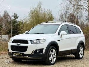 White Chevrolet Captiva 2013 in Siauliai, with an engine capacity of 2.20 L and mileage of 208 thousand km for 8450 €, photo 18 on AUTOMOTO.COM.LV