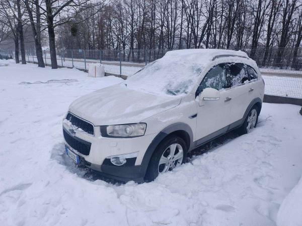 Balts Chevrolet Captiva 2013 Kauņa, ar dzinēja tilpumu 2.20 L un nobraukumu 190 tūkst. km par 3500 €, foto 2 vietnē AUTOMOTO.COM.LV