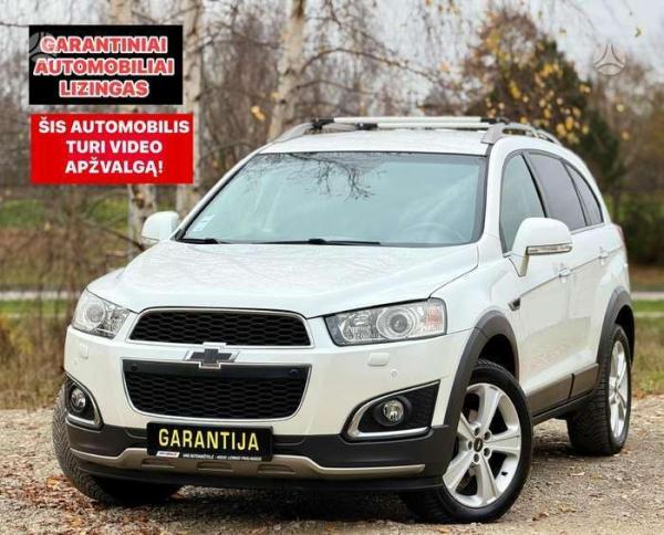 White Chevrolet Captiva 2013 in Siauliai, with an engine capacity of 2.20 L and mileage of 208 thousand km for 8450 €, photo 2 on AUTOMOTO.COM.LV