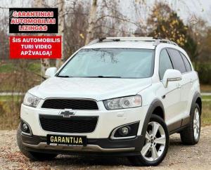 White Chevrolet Captiva 2013 in Siauliai, with an engine capacity of 2.20 L and mileage of 208 thousand km for 8450 €, photo 2 on AUTOMOTO.COM.LV