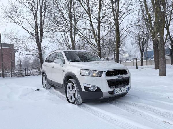 Balts Chevrolet Captiva 2013 Šauļi, ar dzinēja tilpumu 2.20 L un nobraukumu 258 tūkst. km par 4400 €, foto 4 vietnē AUTOMOTO.COM.LV