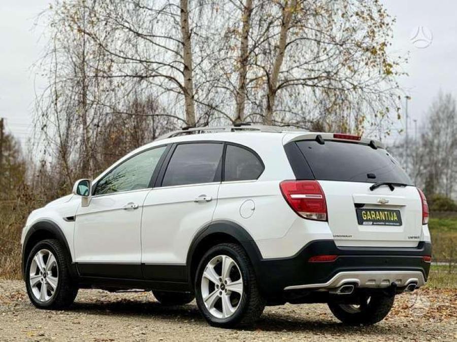 Balts Chevrolet Captiva 2013 Šauļi, ar dzinēja tilpumu 2.20 L un nobraukumu 208 tūkst. km par 8450 €, foto 3 vietnē AUTOMOTO.COM.LV